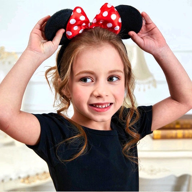 Telegram channel "Девочки такие девочки" — @girlsaregirls — TGStat