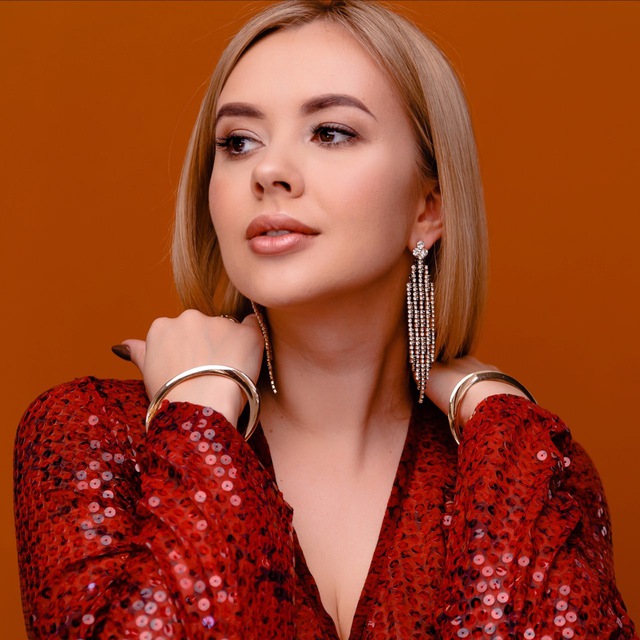 Christina Singer's Instagram, Twitter & Facebook on IDCrawl